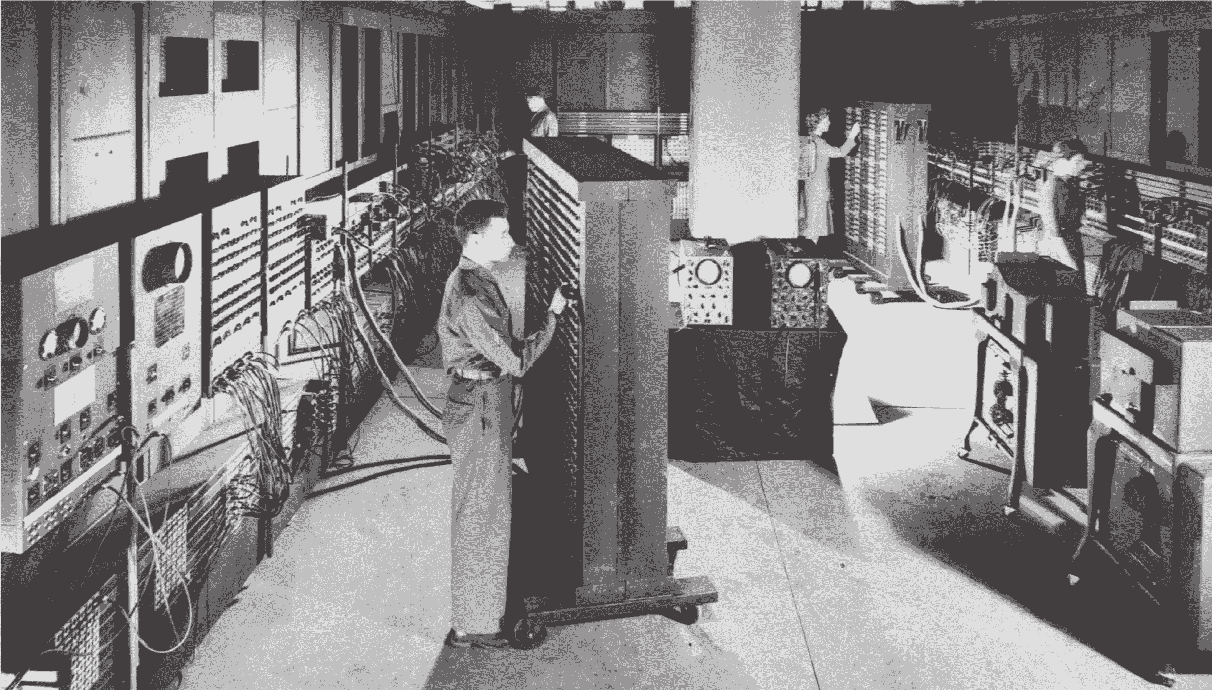 译文——第一台电子计算机和其商业化发展(1.12) | dskin